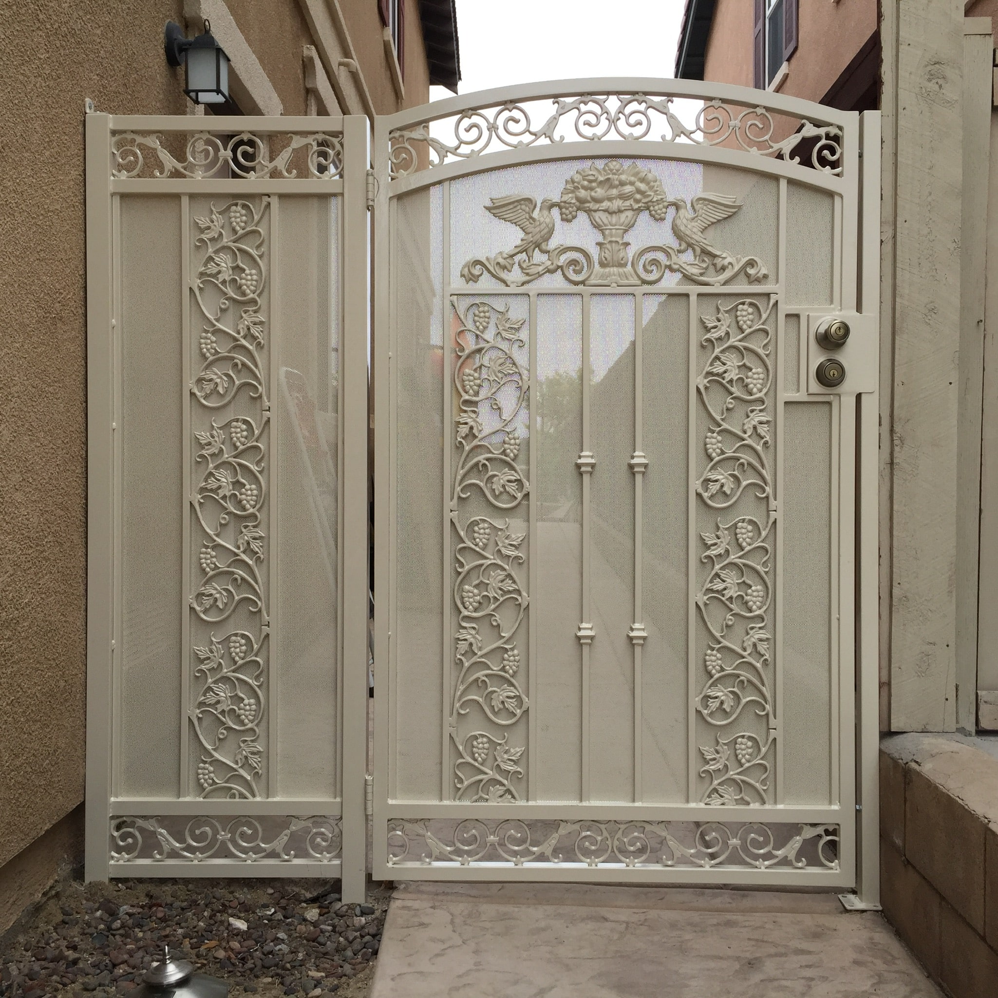 Our Work - Small Gates - Estrada Iron