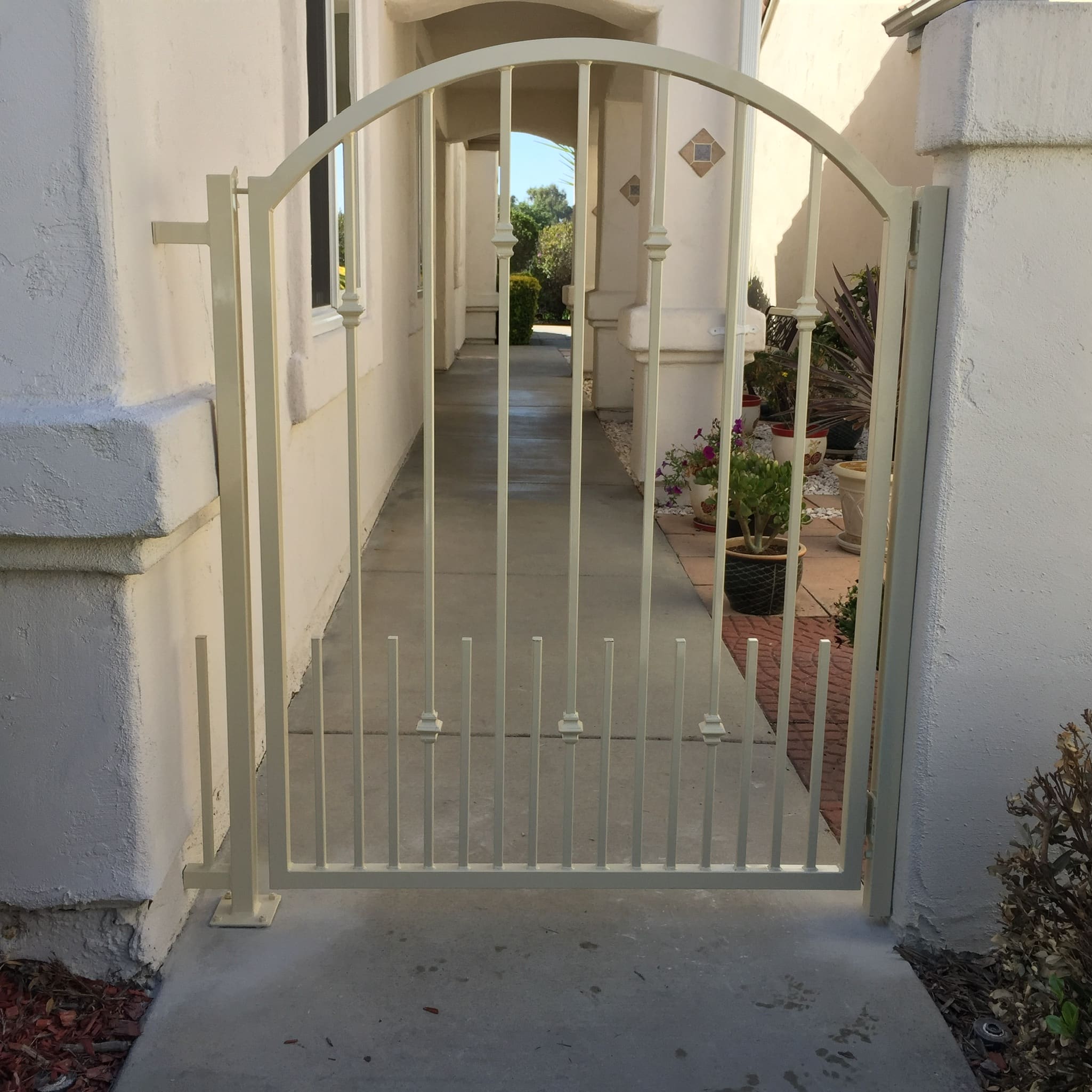 Our Work - Small Gates - Estrada Iron