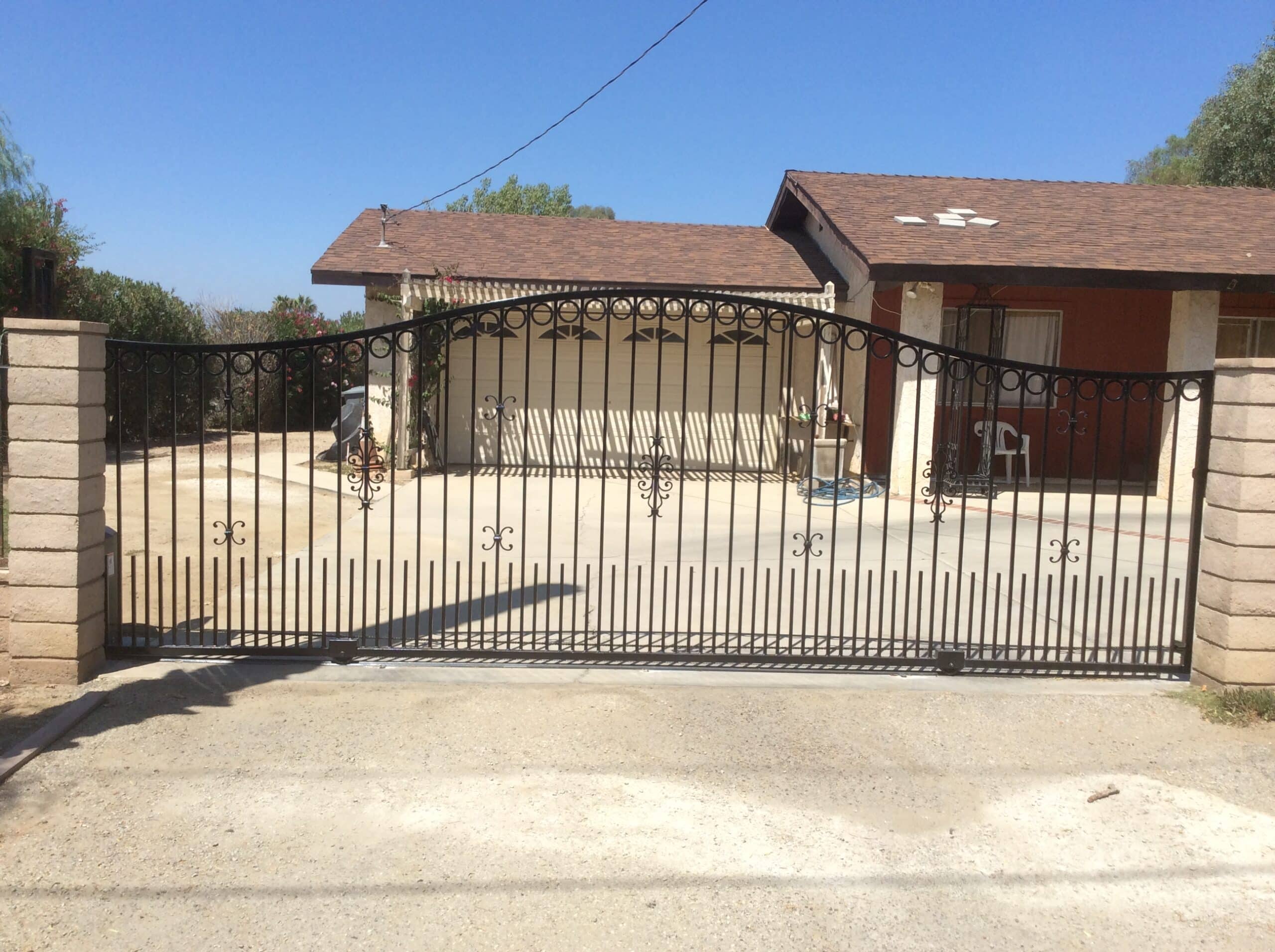 Our Work - Big Gates - Estrada Iron