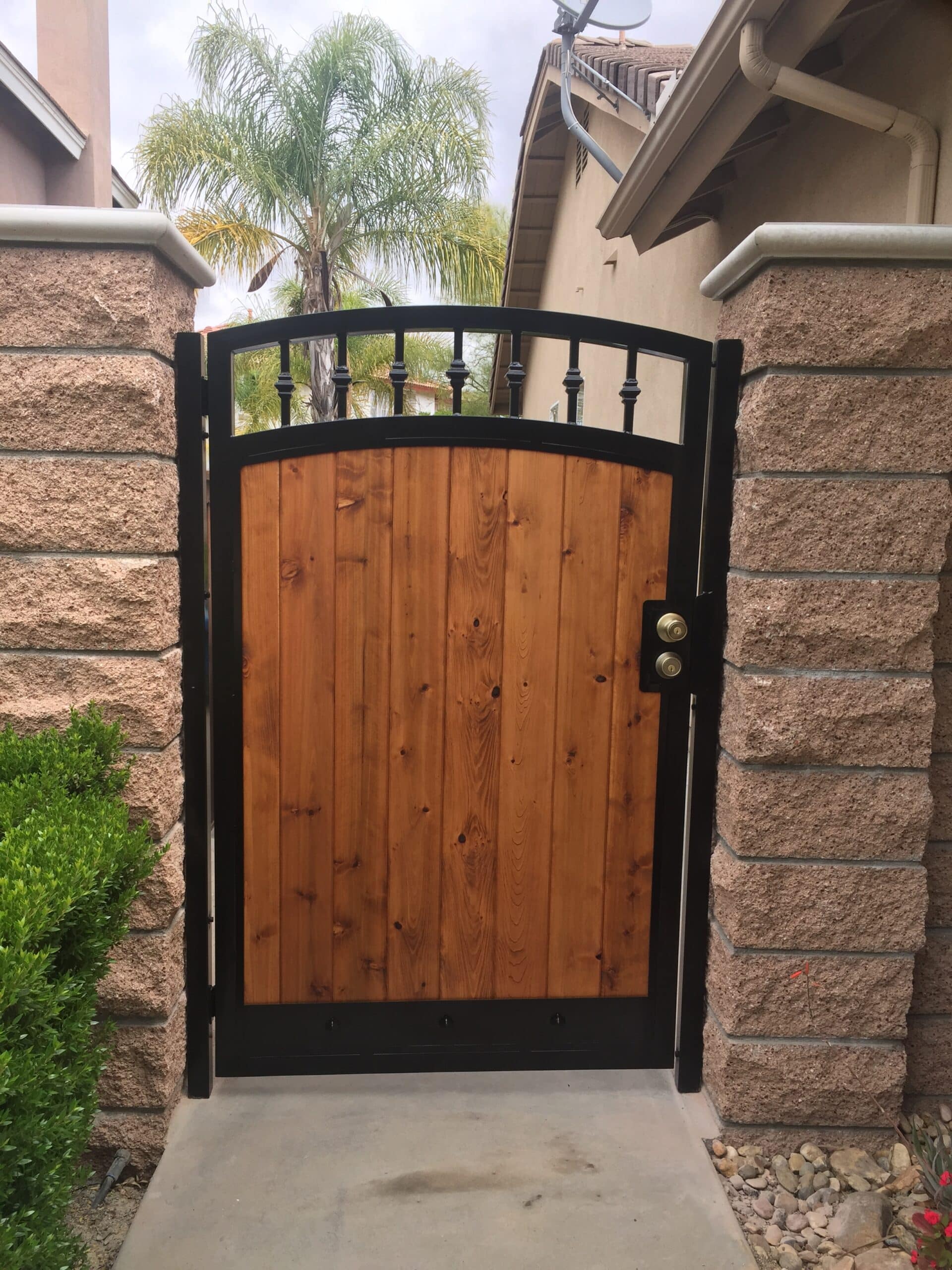 Our Work - Small Gates - Estrada Iron