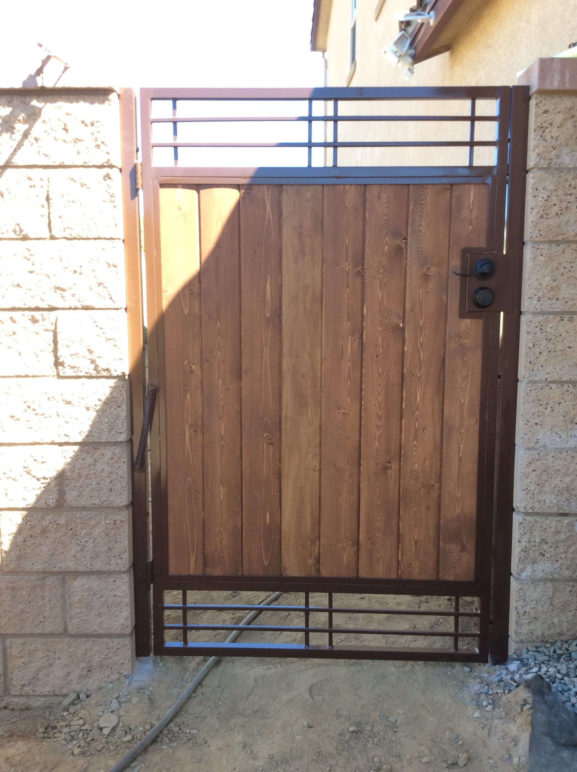 Our Work - Small Gates - Estrada Iron